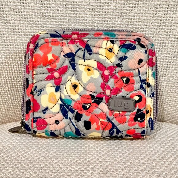 lug | Accessories | New Lug Splits Rfid Protected Compact Wallet Floral ...